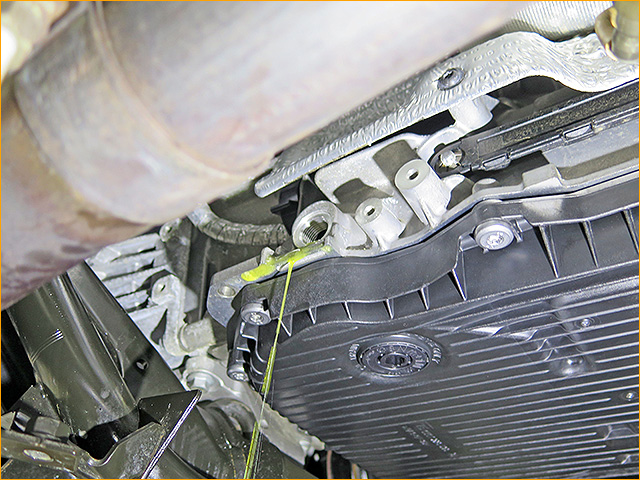 ディフェンダー LE62XAA ATF圧送交換 トルコン太郎 埼玉 東京 千葉 茨城