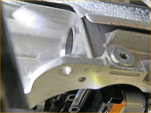 ディフェンダー LE62XAA ATF圧送交換 トルコン太郎 埼玉 東京 千葉 茨城